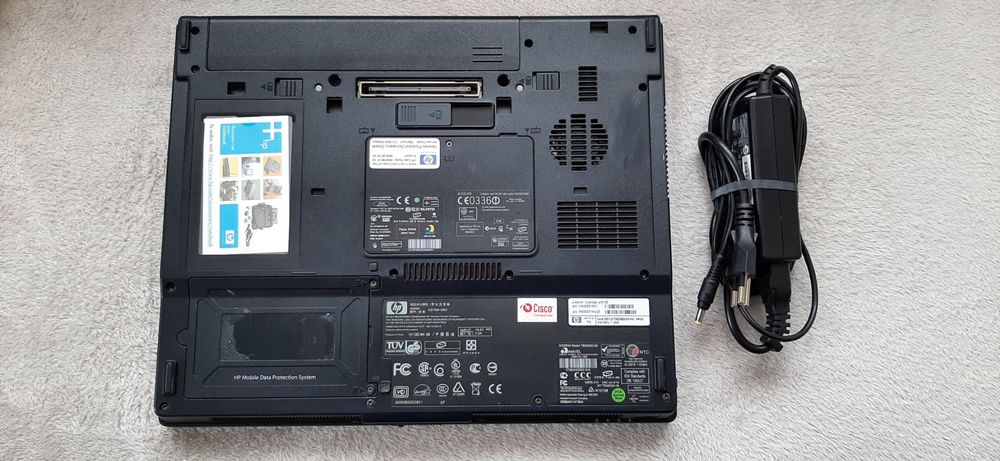 HP Compaq nc6120 15, Win. XP & Office 2007, Serial - RS-232. (Gebraucht ...