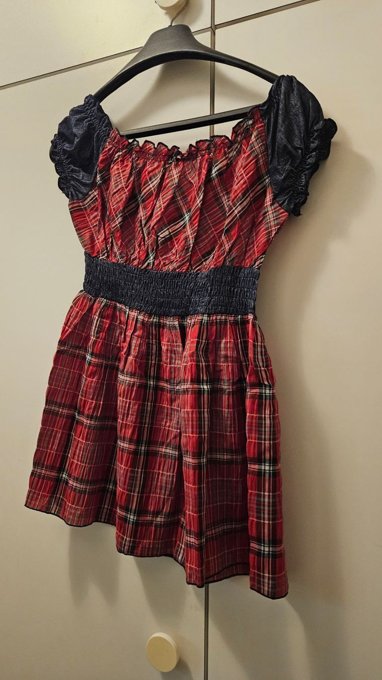 Top canotta arricciata tg. M/L (Usato) a Melano per CHF 5 – con ...