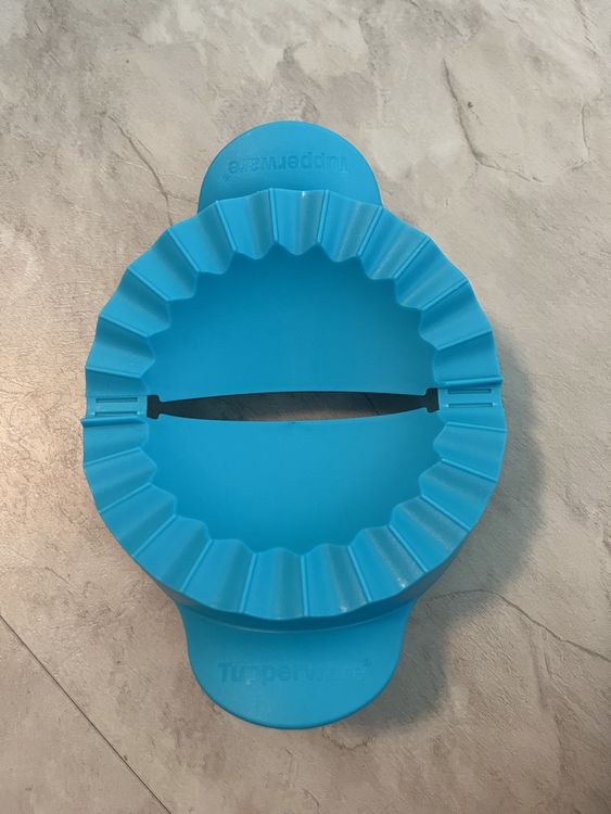 Tupperware Ravioli-Former, Teigformer, Blau, (Gebraucht) in Wohlen AG ...