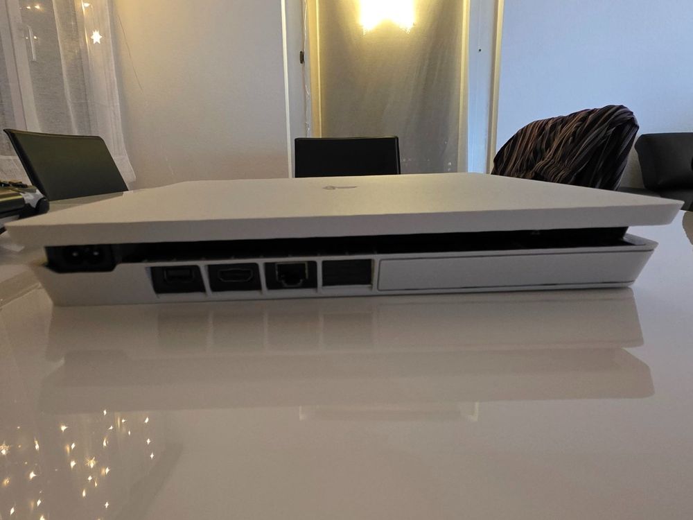 PS4 Slim weiss 500 GB [ohne Kabel] (Gebraucht) in Adligenswil für CHF 1 ...
