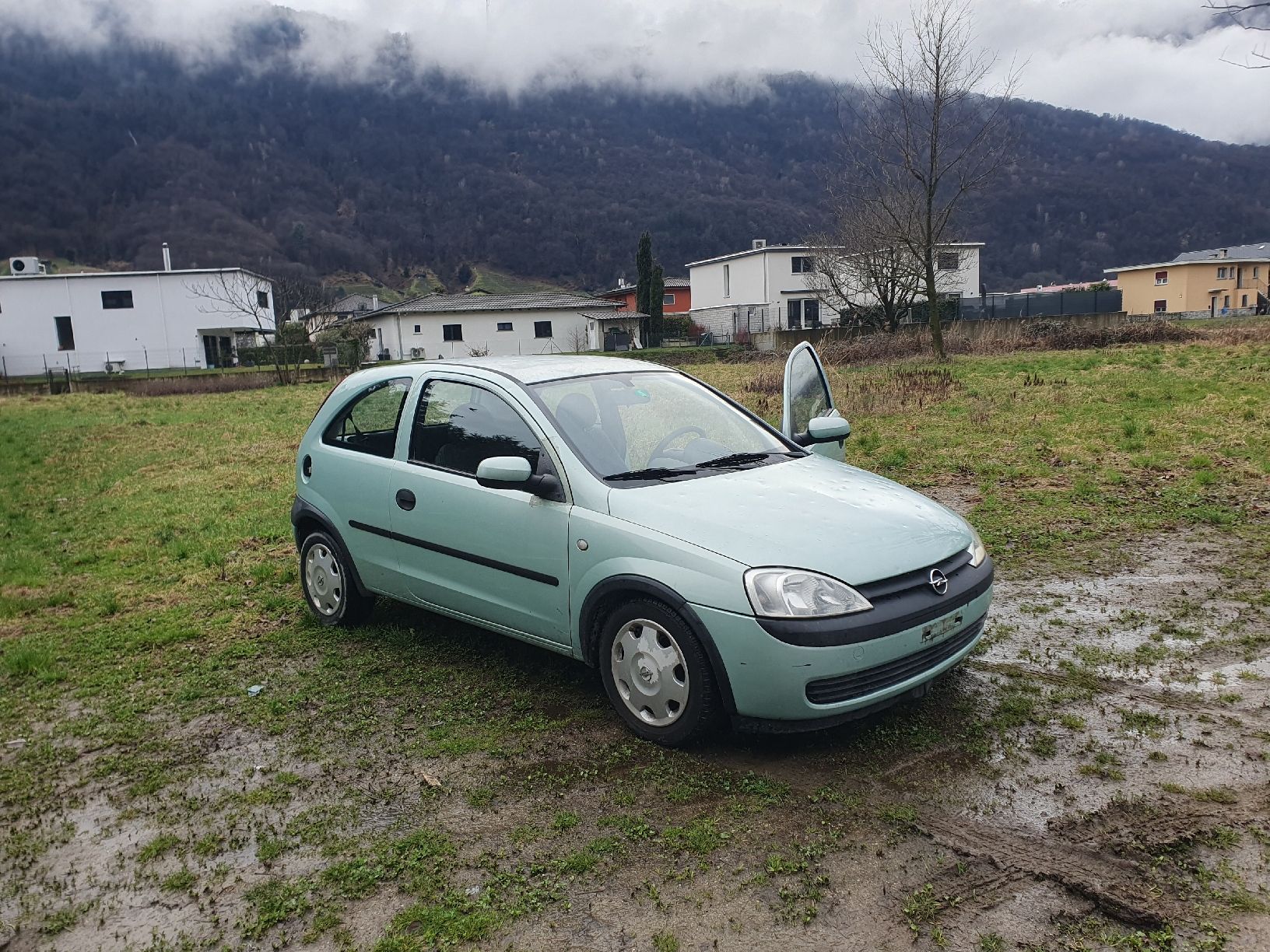 opel corsa automatica (Gebraucht) in Giornico für CHF 999 – nur ...