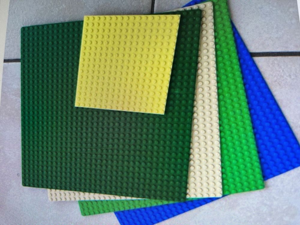5 Lego Bretter (Gebraucht) in Rümlang für CHF 15 – mit Lieferung auf ...