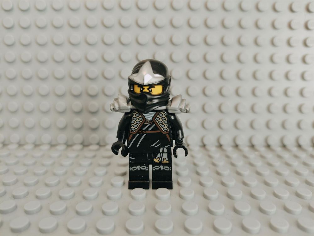 Lego Ninjago Minifigur Cole ZX | Kaufen auf Ricardo