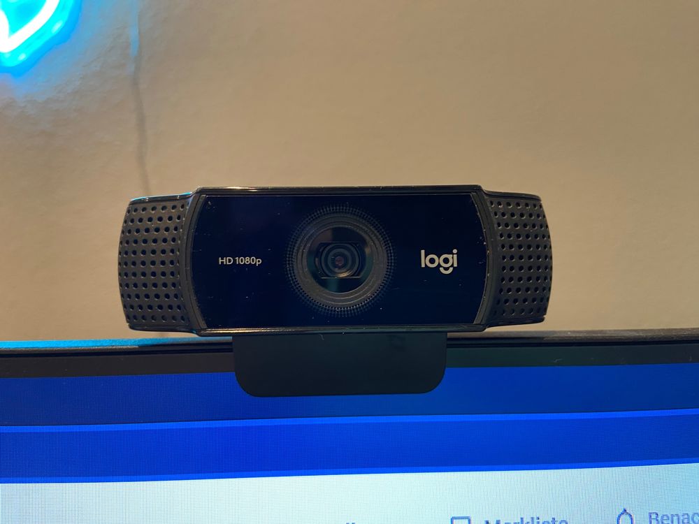 Logitech HD 1080P Facecam (Neu (gemäss Beschreibung)) in Hittnau für ...