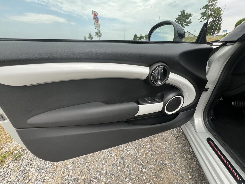 MINI Mini Cooper Steptronic mit JCW exterior Paket 1. Hand (Gebraucht ...