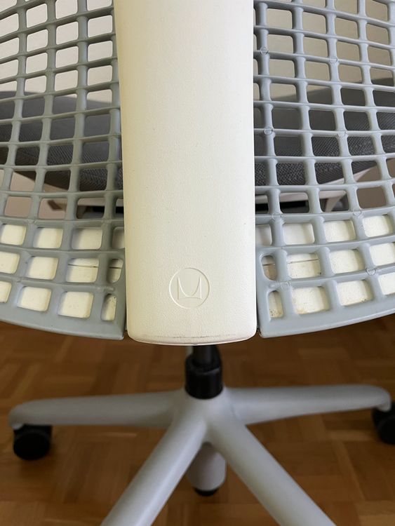 Herman Miller Sayl Office Chair - Grau und Weiss (Gebraucht) in Uster ...