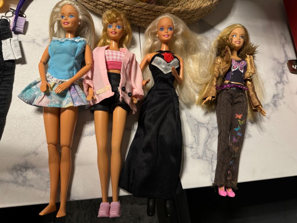 Barbie Set (Gebraucht) in Starrkirch-Wil für CHF 25 – mit Lieferung auf Ricardo kaufen