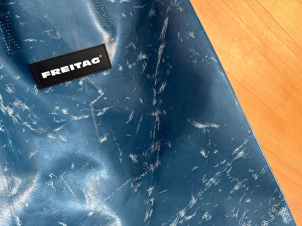 Freitag F52-X MIAMI VICE Tasche (Gebraucht) in Aarau für CHF 80 – mit Lieferung auf Ricardo kaufen