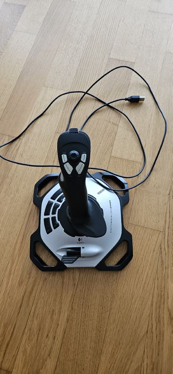 Logitech Extreme 3D Pro (Gebraucht) in Ruswil für CHF 1 – mit Lieferung ...