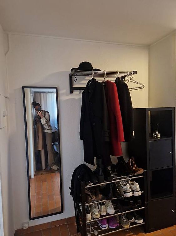 Stilvolle Garderobe Wei Mit Spiegel Fotos