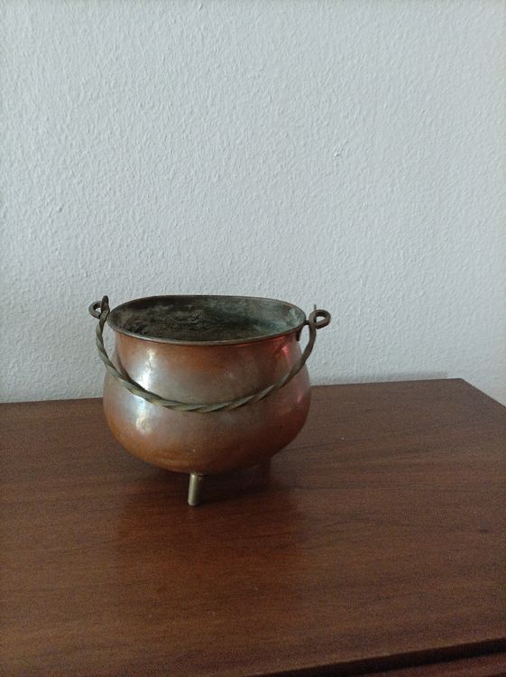 Antiker Kupfertopf mit Henkel und Füssen (Gebraucht) in Binningen für CHF 12 – mit Lieferung auf ...