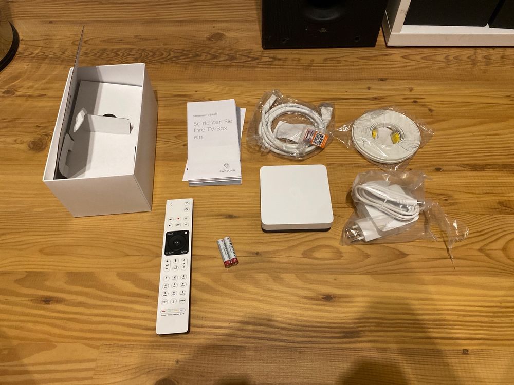 Swisscom TV- Box UHD 2016 (Neu und originalverpackt) in Oberbuchsiten ...