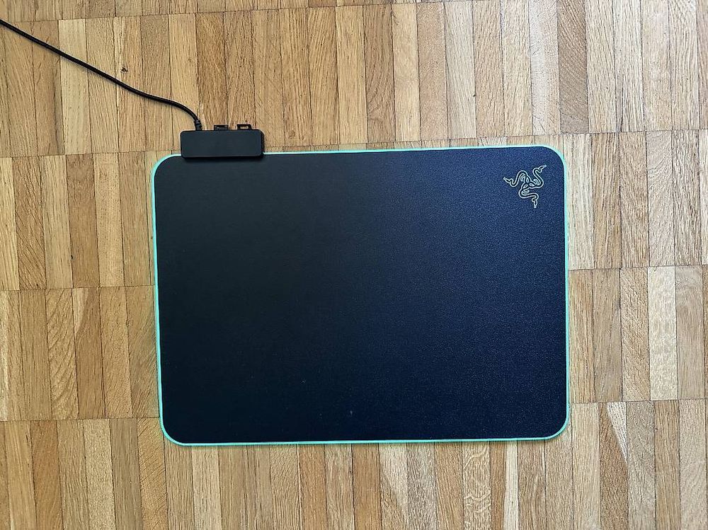 Razer Firefly V2 | Kaufen auf Ricardo