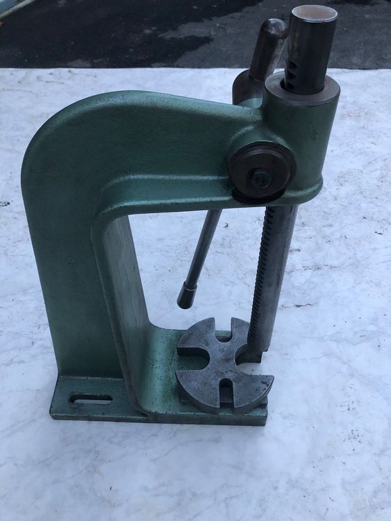 Fehlmann Dornpresse Werkstattpresse Stempelpresse (Gebraucht) in Plons ...