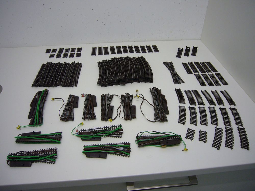 Kleinbahn H0, Schienen- und Weichenkonvolut (Gebraucht) in Affoltern am ...