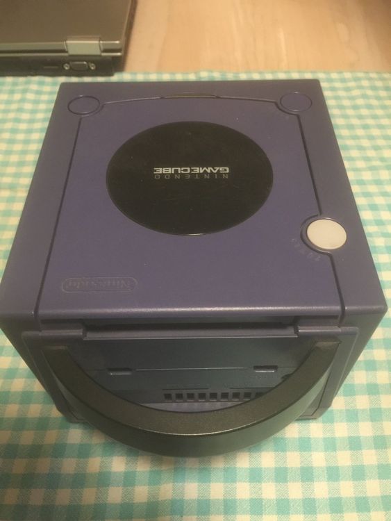 Nintendo Gamecube- Konsole DE 11299726 Jahrgang 2001 | Kaufen auf Ricardo