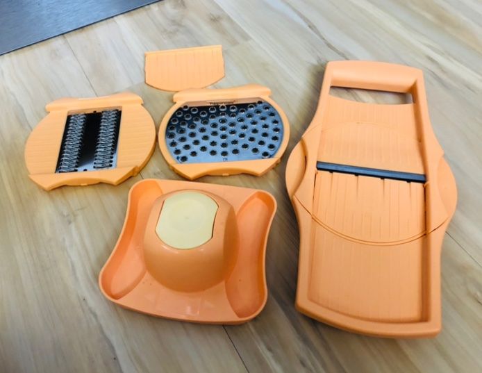 Tupperware Gemüsehobel Reibe Raspel Gemüseschneider (Neu (gemäss ...