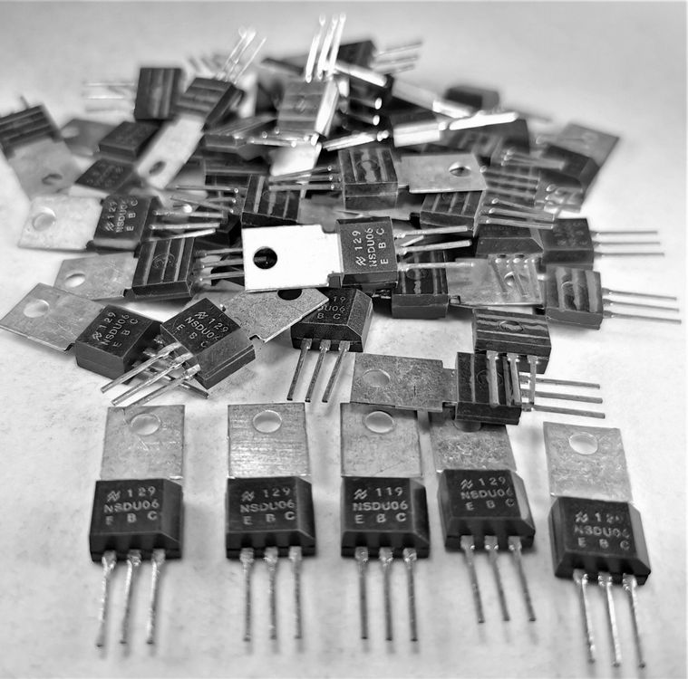 NSDU06 NPN Transistoren 45 Stück (Neu (gemäss Beschreibung)) in ...