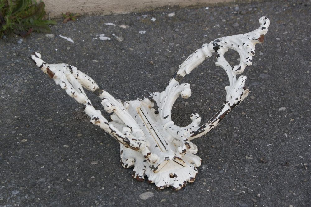 Uraltes Gussteil Stück für die Wand, Wandhalter (Gebraucht) in Buchs AG ...