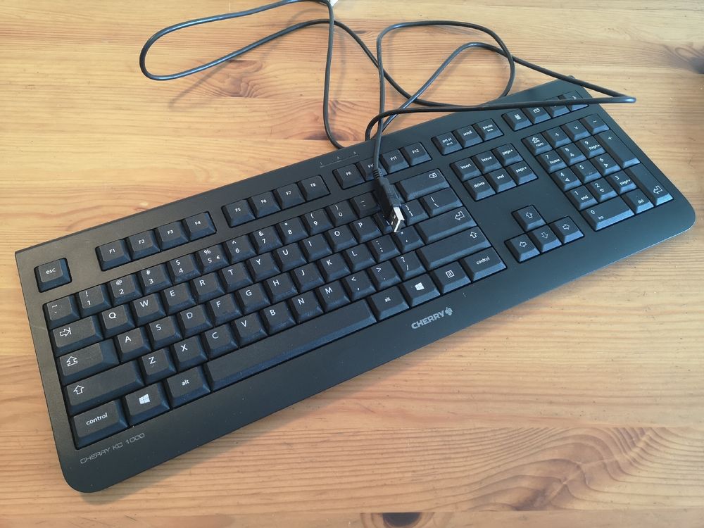 Cherry KC 1000 Tastatur US-Layout (QUERTY) | Kaufen auf Ricardo