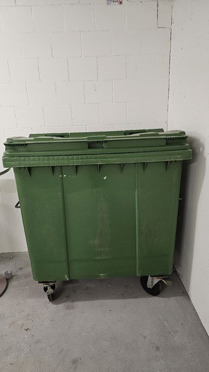 grüngut Container 770L (Gebraucht) in Scherz für CHF 200 – nur Abholung ...