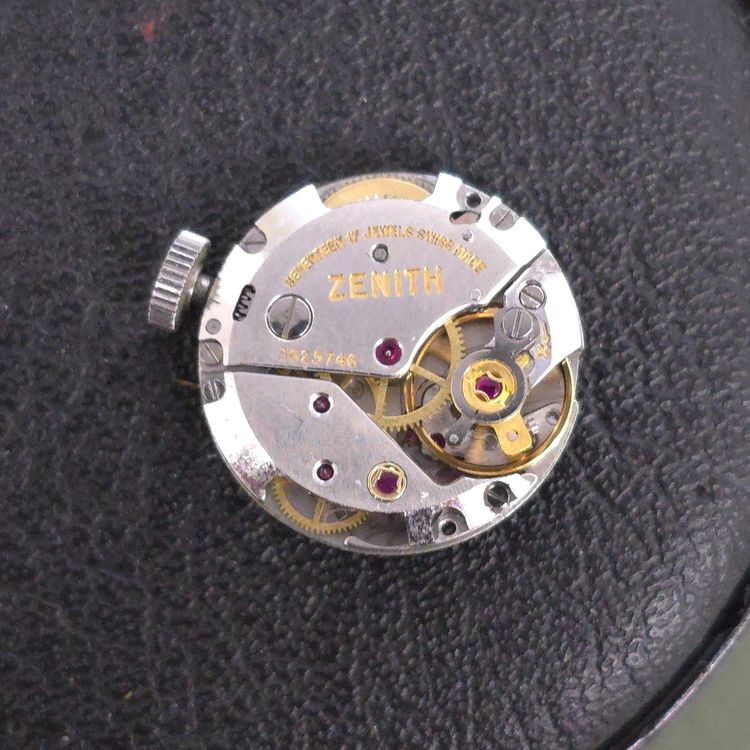 Mouvement Zenith (Gebraucht) in für CHF 25 – mit Lieferung auf Ricardo ...