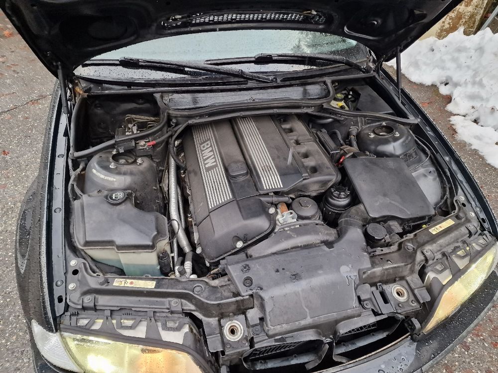 BMW E46 330XI TOURING (Gebraucht) in Chur für CHF 1570 – nur Abholung ...