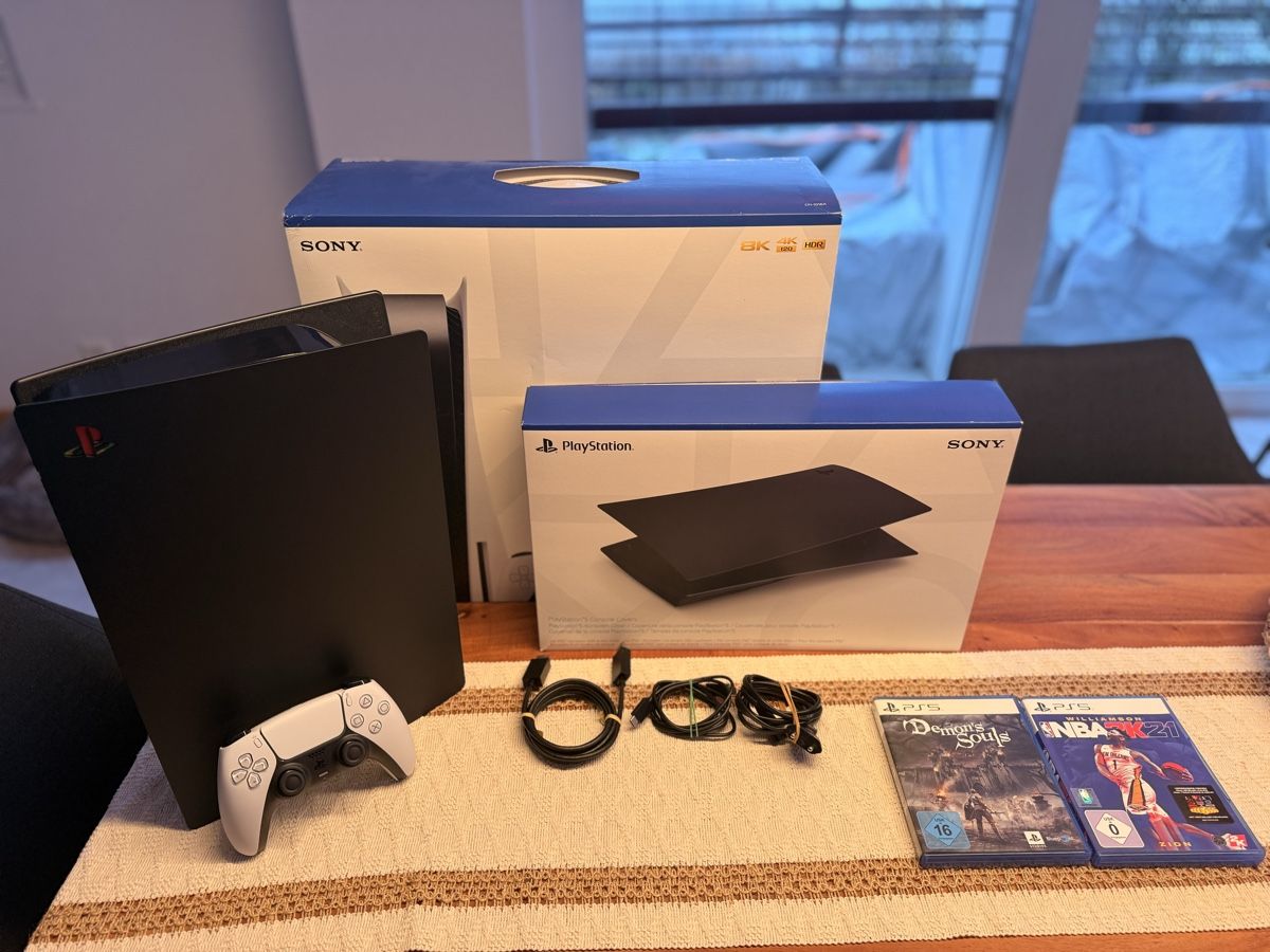 PlayStation 5 (PS5 Fat) – Excellent état + Faceplates (D'occasion) à ...