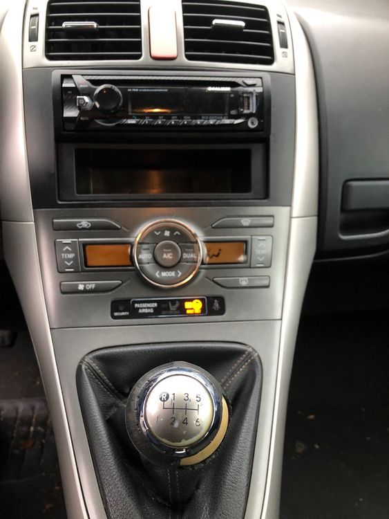 Toyota Auris 2.2 D-CAT | Kaufen auf Ricardo