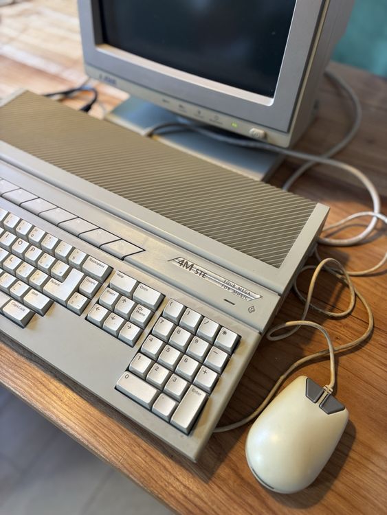 Atari 4M STE - Four Mega For Music - defekt (Defekt) in Winterthur für ...