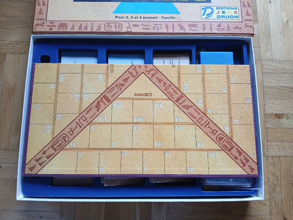 Pyramide, le jeu TV Standard de France 2 (Gebraucht) in Tramelan für ...