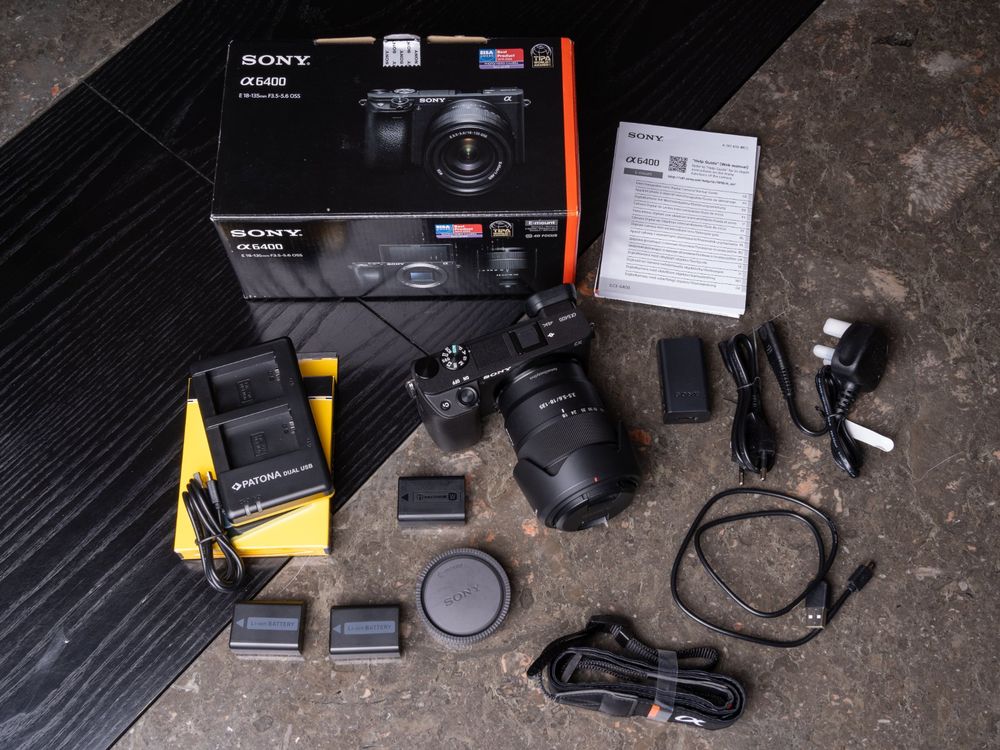Sony Alpha 6400 Kit (18-135 mm, 24.20 Mpx, APS-C / DX) (Gebraucht) in Olten für CHF 890 – mit ...