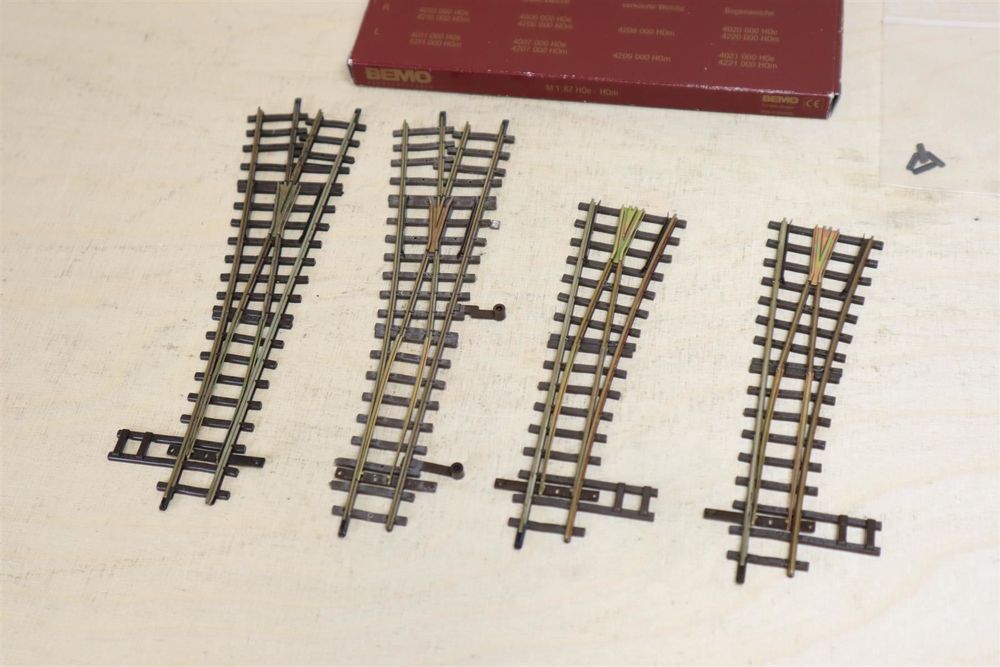 BEMO 4 x Weiche H0m (Gebraucht) in Winterthur für CHF 29 – mit Lieferung auf Ricardo kaufen