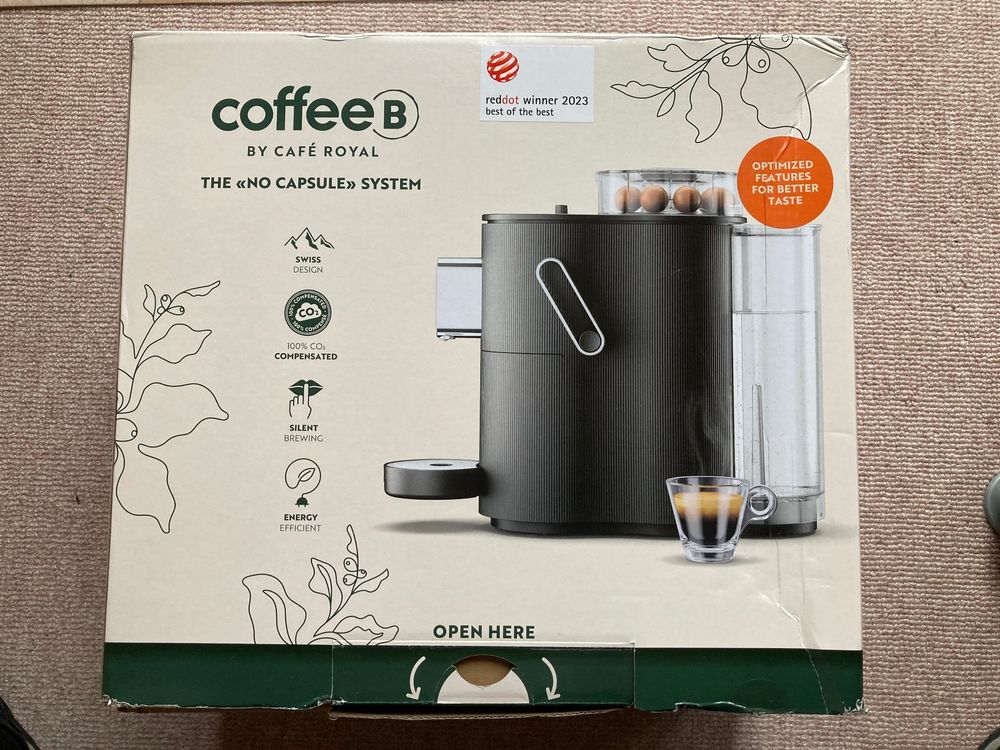 Coffee B Kaffemaschine, neu, schwarz, mit 6 Schachteln Balls (Gebraucht ...