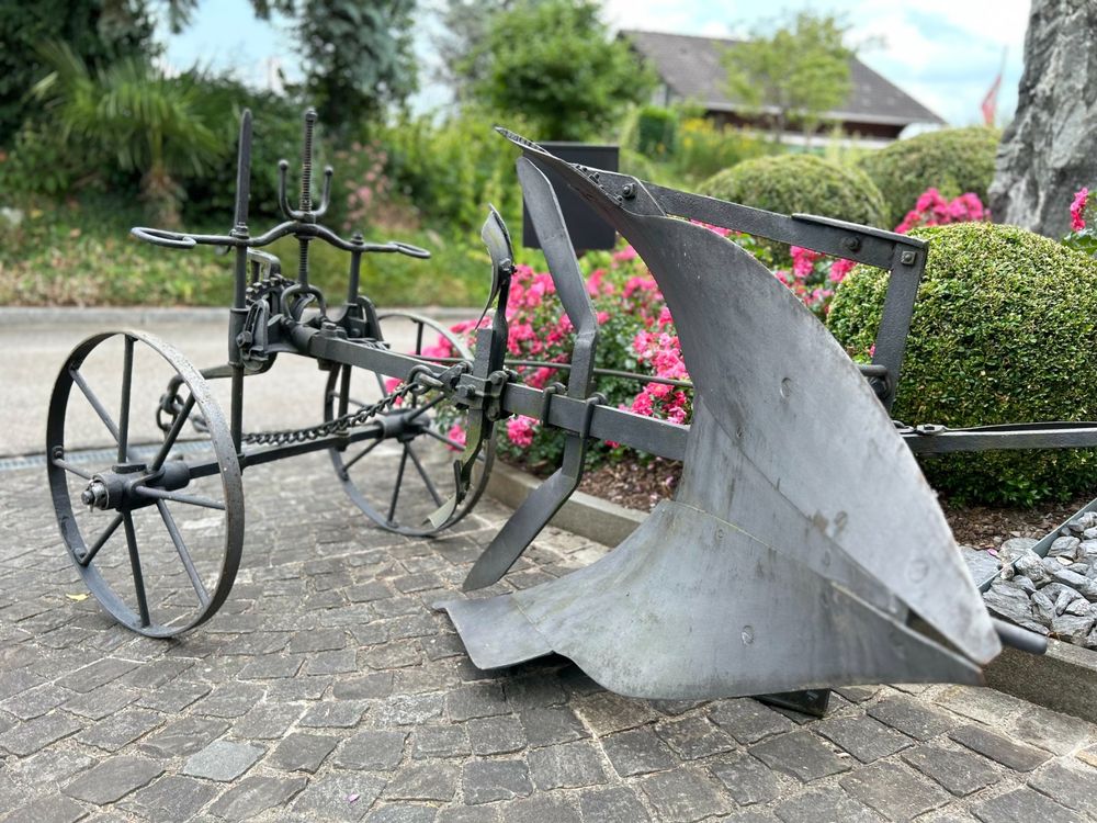 Pflug Antik restauriert, in sehr schönem Zustand | Kaufen auf Ricardo