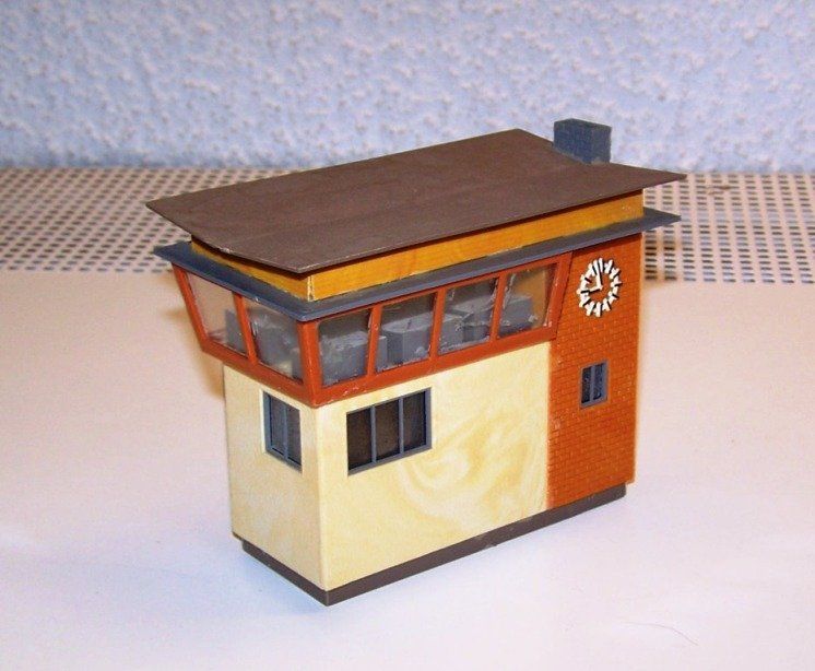 Faller B-122 H0 modernes Stellwerk, Fertigbau | Acheter sur Ricardo