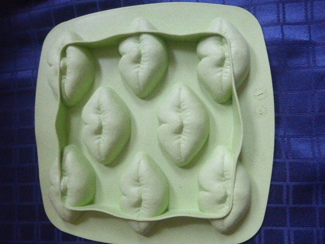 Silikon Form Pralinen7Eiswürfel (Gebraucht) in Hitzkirch für CHF 3 ...