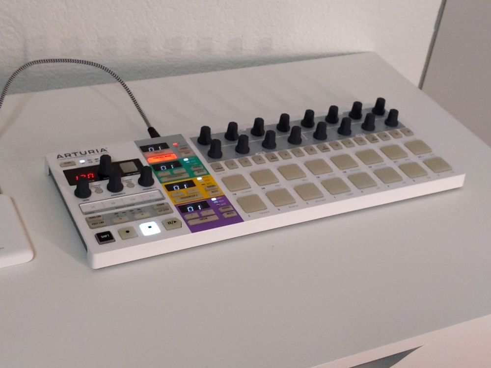 Arturia Beatstep Pro | Kaufen auf Ricardo