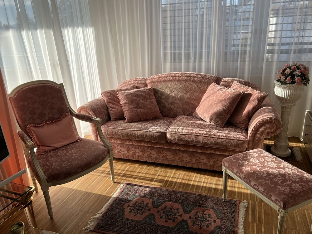 Sofa Sitzgruppe rosa Couch mit Stuhl und Hocker (Gebraucht) in Jona für ...