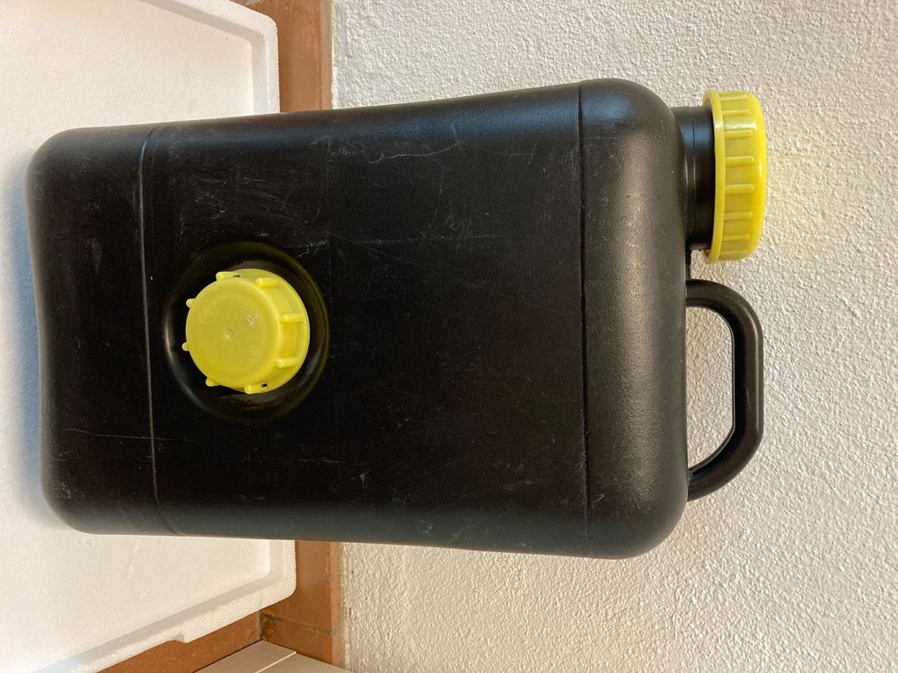 Wassertank Camping (Gebraucht) in Sachseln für CHF 25 – mit Lieferung ...