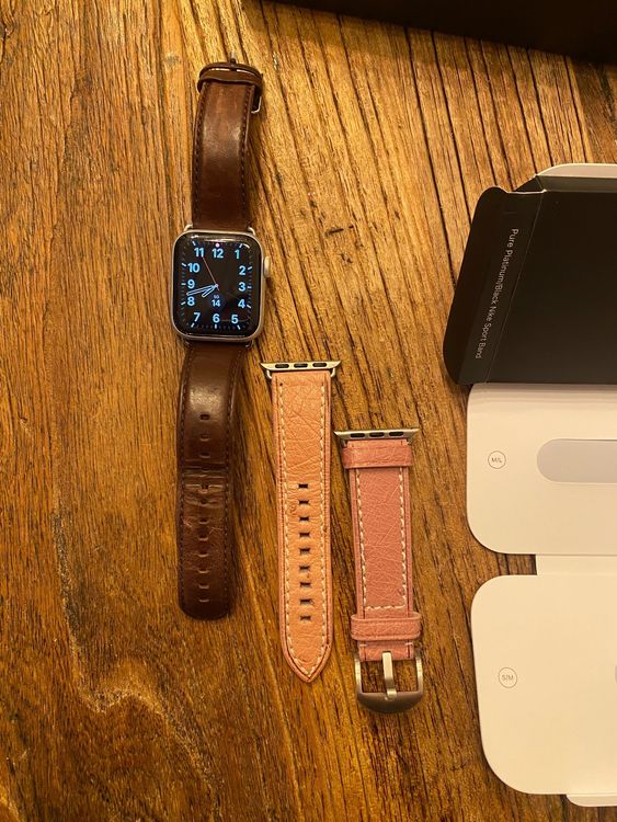 Apple Watch Series 6 Nike Edition 40mm (Gebraucht) in Aesch (Neftenbach ...