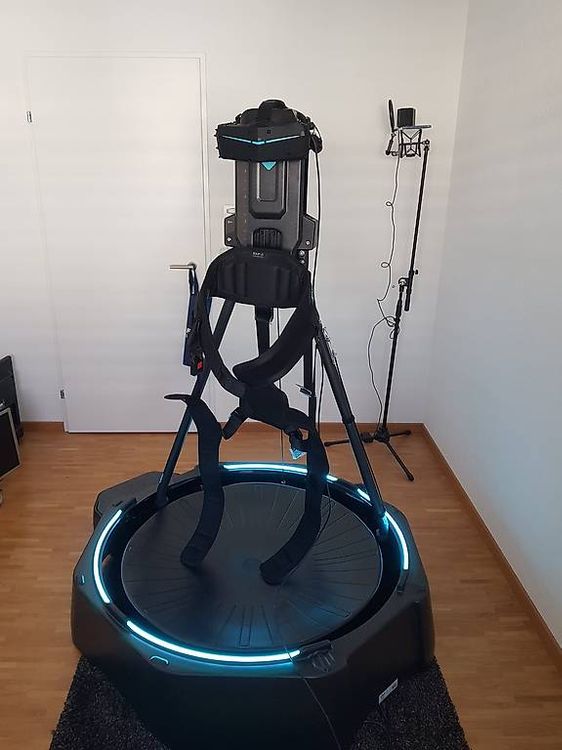 Kat Walk Mini Omnidirectional Treadmill (Gebraucht) in Winterthur für ...