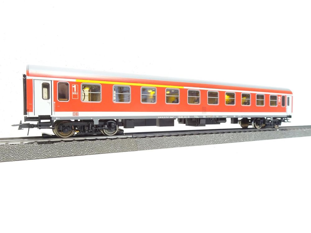 Roco Personenwagen HO 45518 (Gebraucht) in Luzern für CHF 10.9 – mit ...