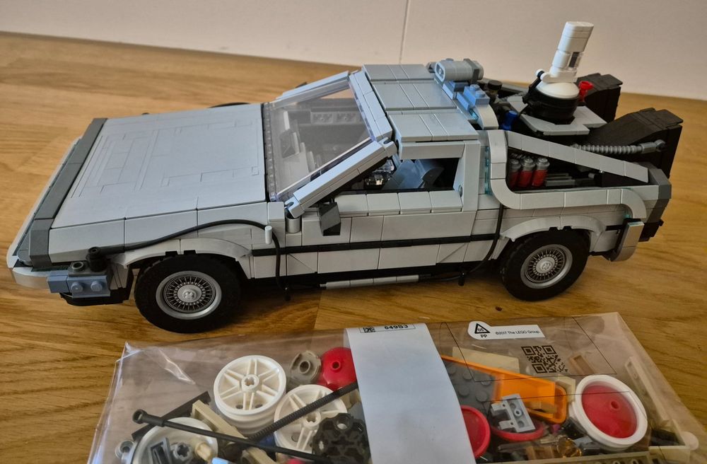 Lego 10300 De Lorean Zeitmaschine aus zurück in die Zukunft (Gebraucht ...