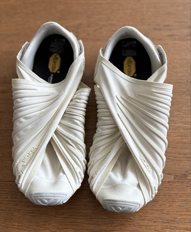 Vibram Furoshiki Gr. 37 Barfussschuhe weiss | Kaufen auf Ricardo