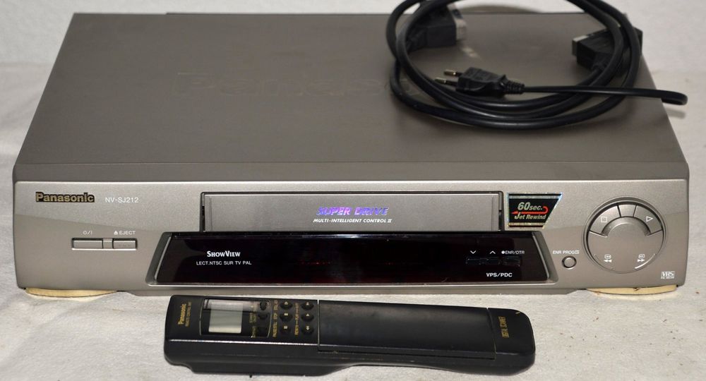 Videorecorder Panasonic NV-SJ212F-S magnétoscope | Kaufen auf Ricardo