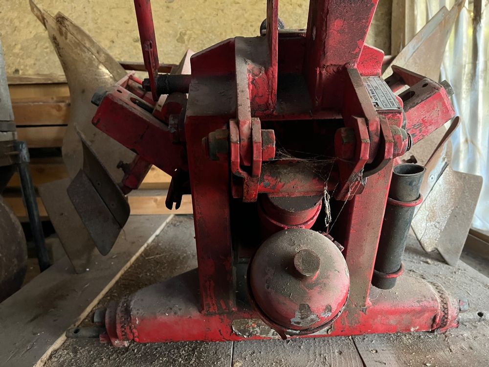 1. Schar Pflug Ott (Gebraucht) in Utzigen für CHF 100 – nur Abholung ...