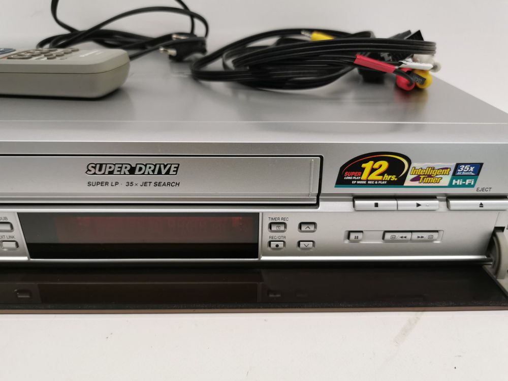 Panasonic NV-FJ730 Videorecorder (Gebraucht) in für CHF 29 – mit ...