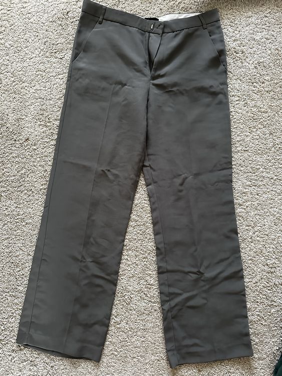 Pantalon Zara classique (Neuf avec emballage d'origine) à Evilard pour ...