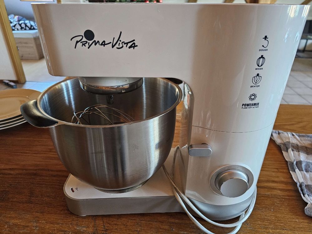 Robot Pâtissier Prima Vista (Gebraucht) in Nods für CHF 30 – mit ...